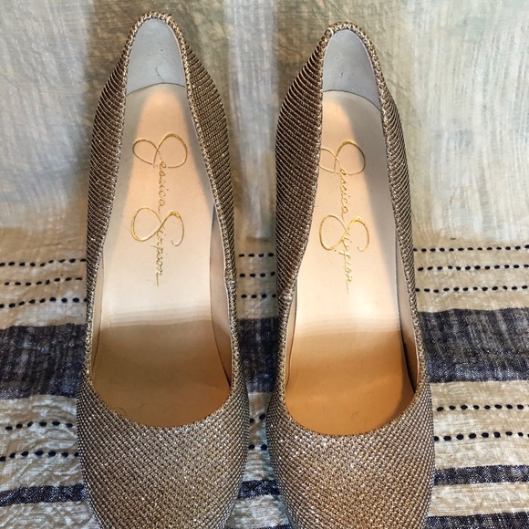 Jessica Simpson | Shoes | Jessica Simpson Parisah Platform Pumps | Poshmark